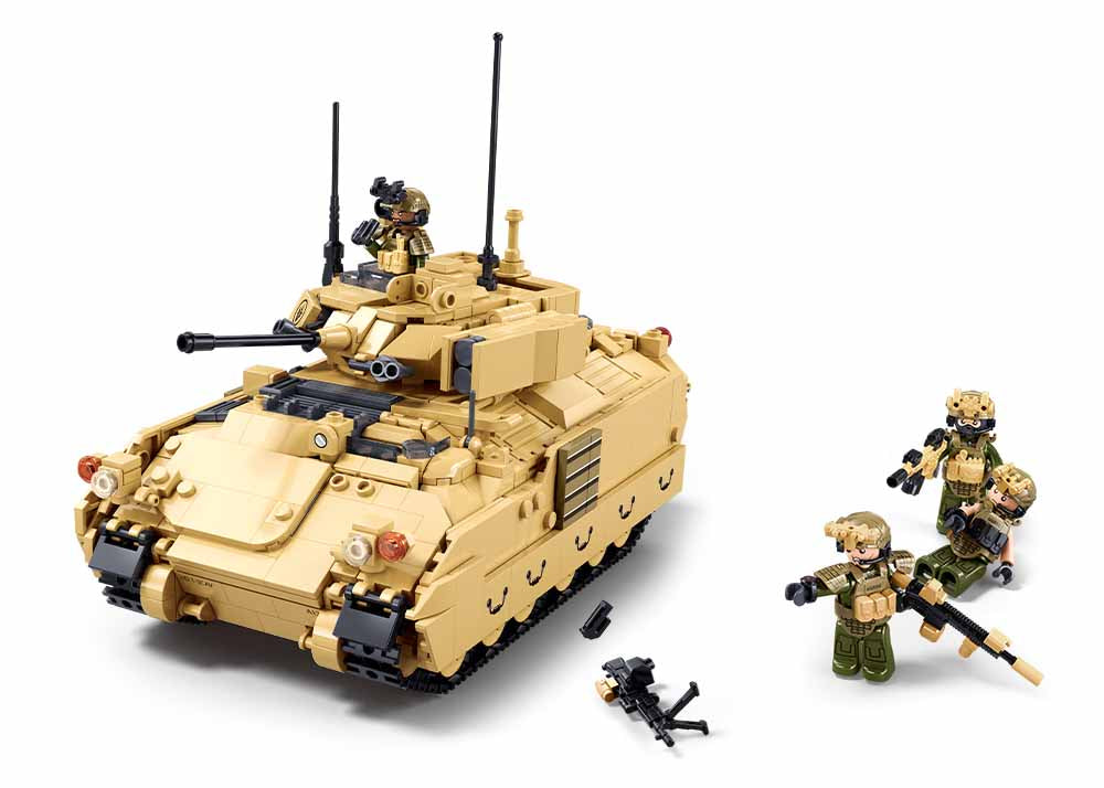 M3A3 Bradley US Advance Light Tank - Sluban B1363 | Sluban North America